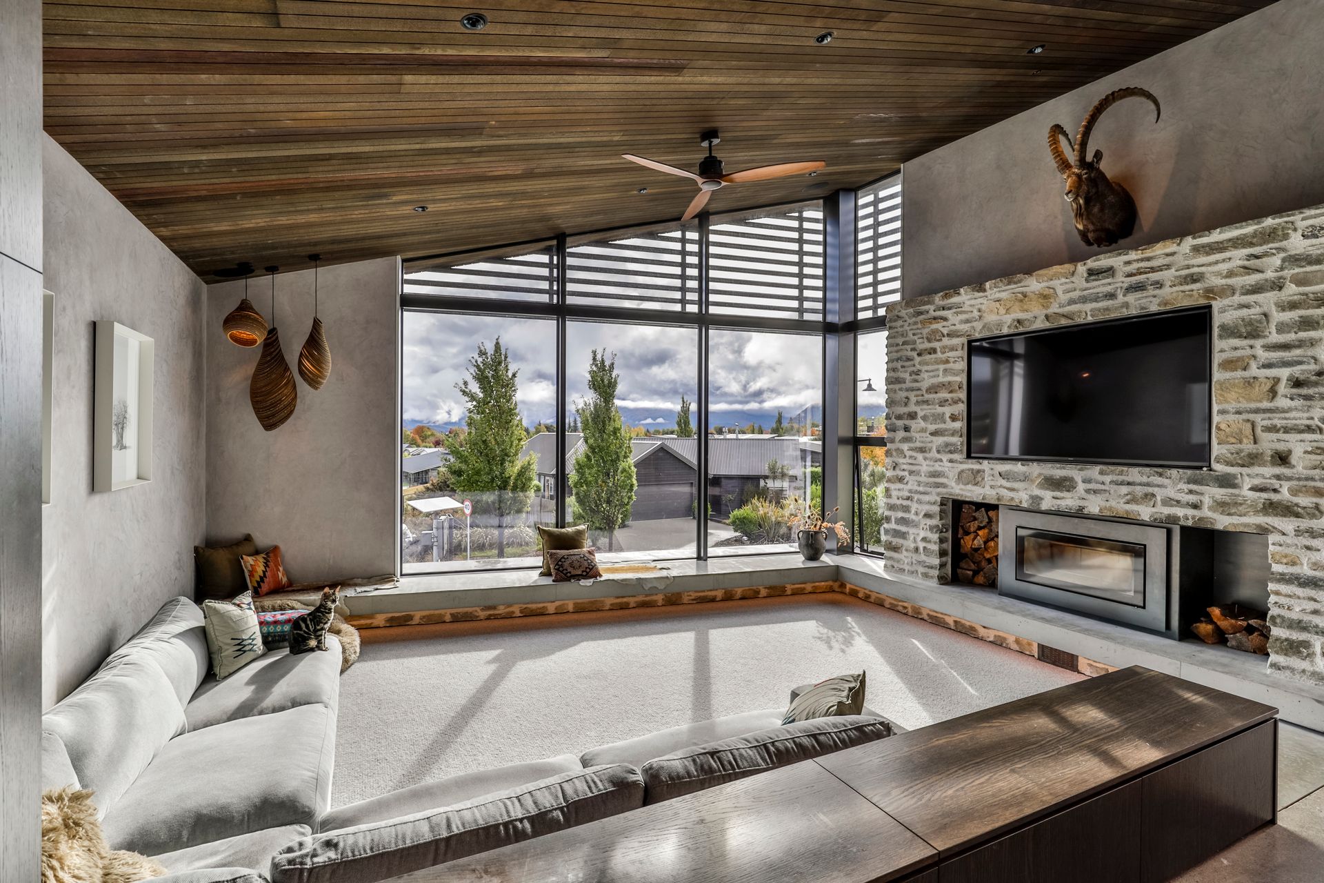 Kereru Home - Architecturally designed home in Wanaka