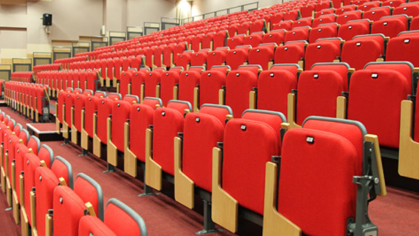Interkal | UNITED Platform Seating for Auditoriums