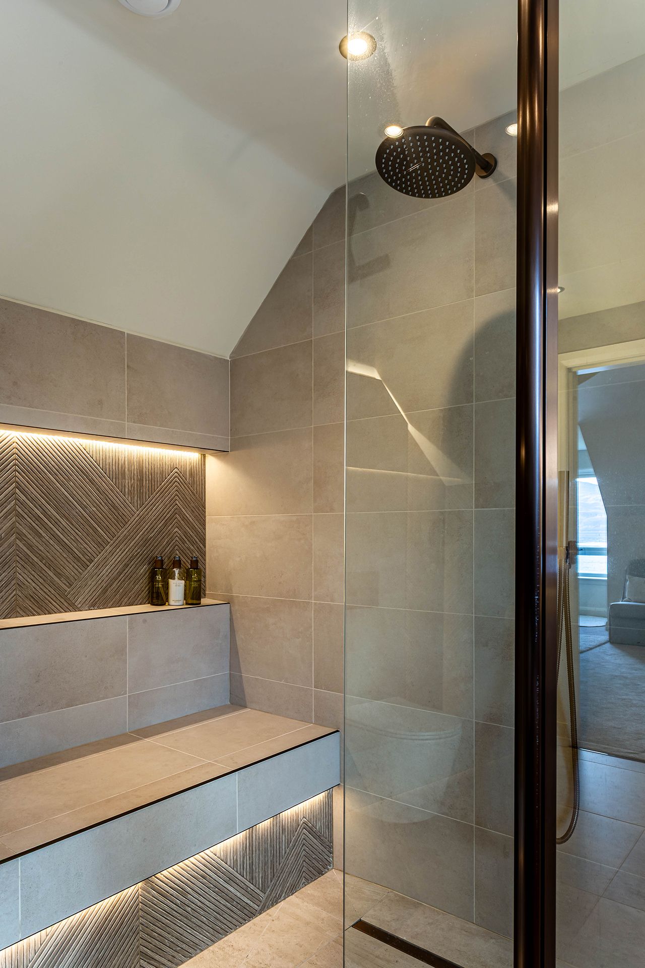 The Shore House Gallery | Arran Shores