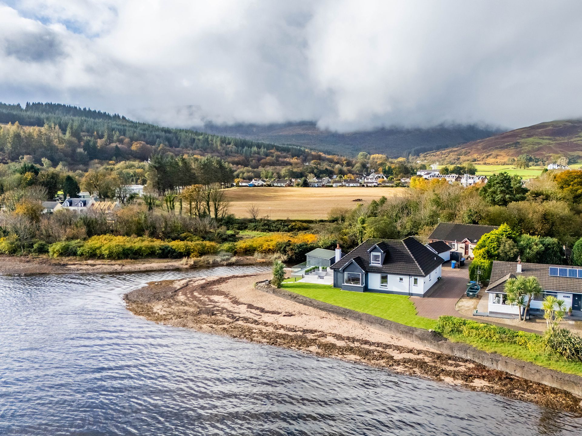 The Shore House Gallery | Arran Shores