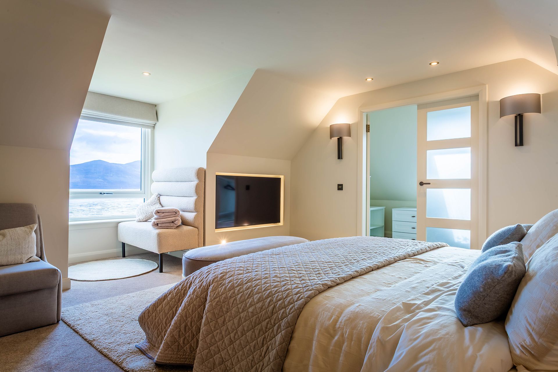 The Shore House Gallery | Arran Shores