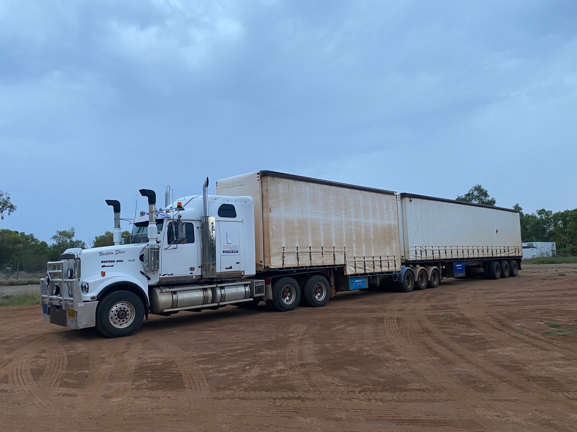 General Freight in Mount Isa | Kenlach Transport