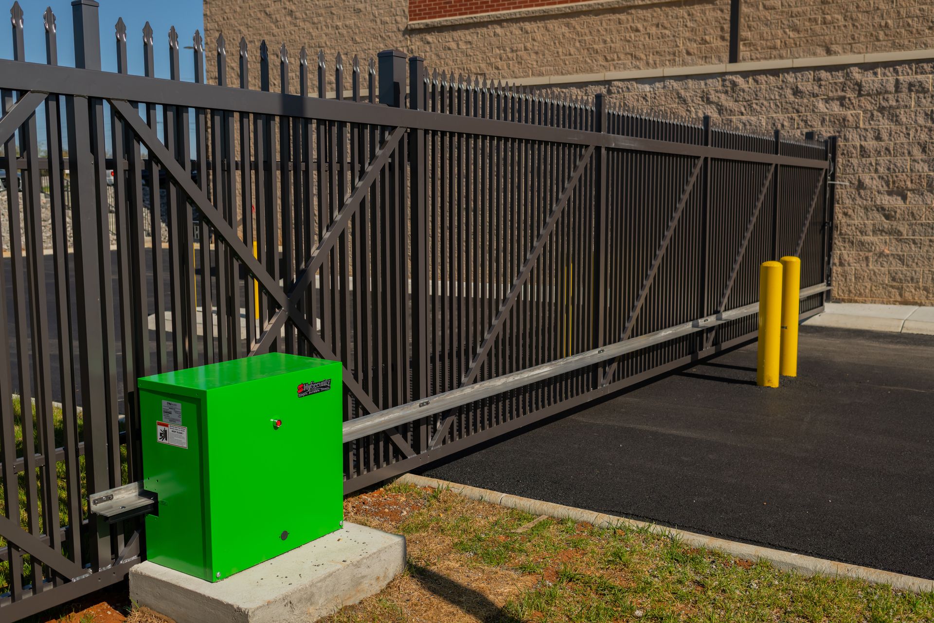 Electronic Fence Entries | Cookeville, TN | Security Fence