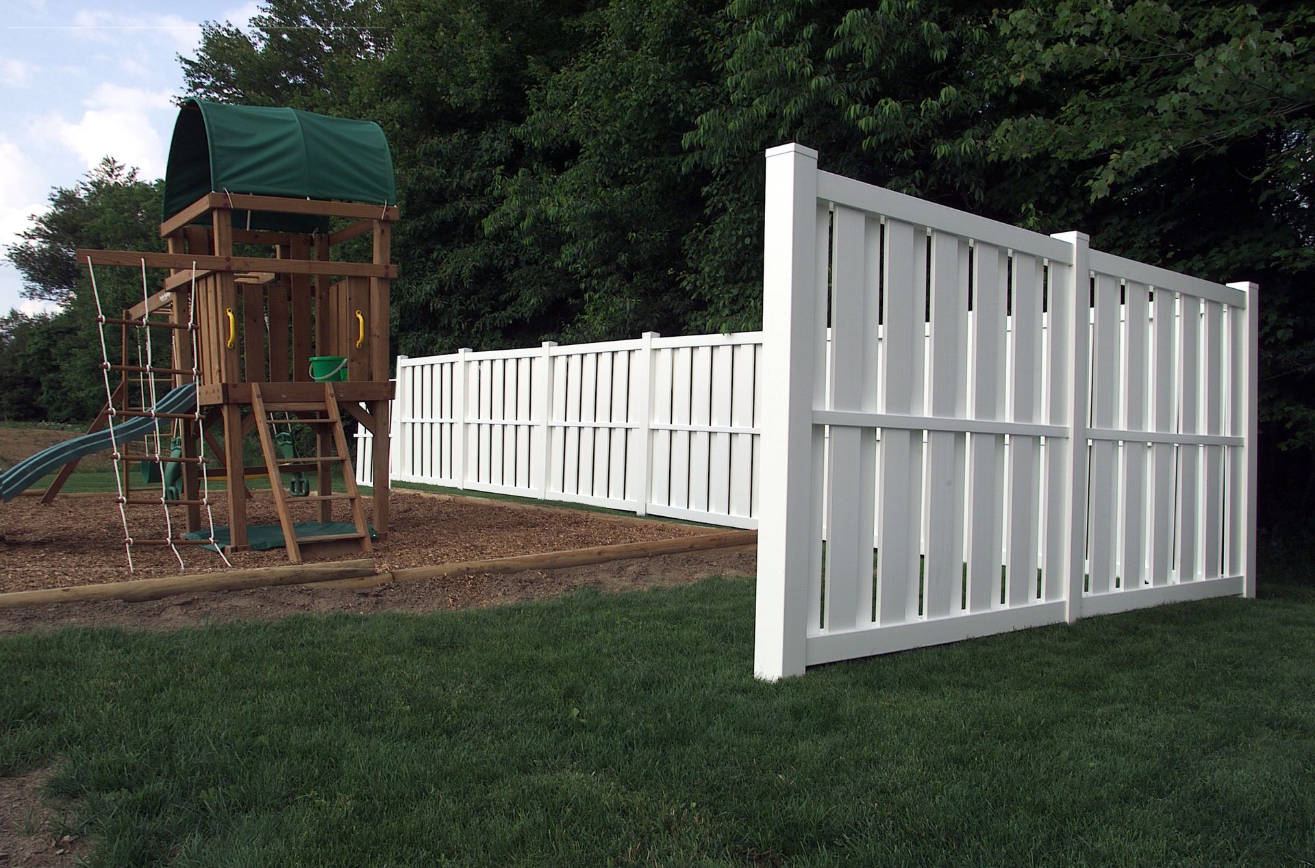 South Florida's Top Vinyl Fence Supplier & Distributor | My PVC Fence