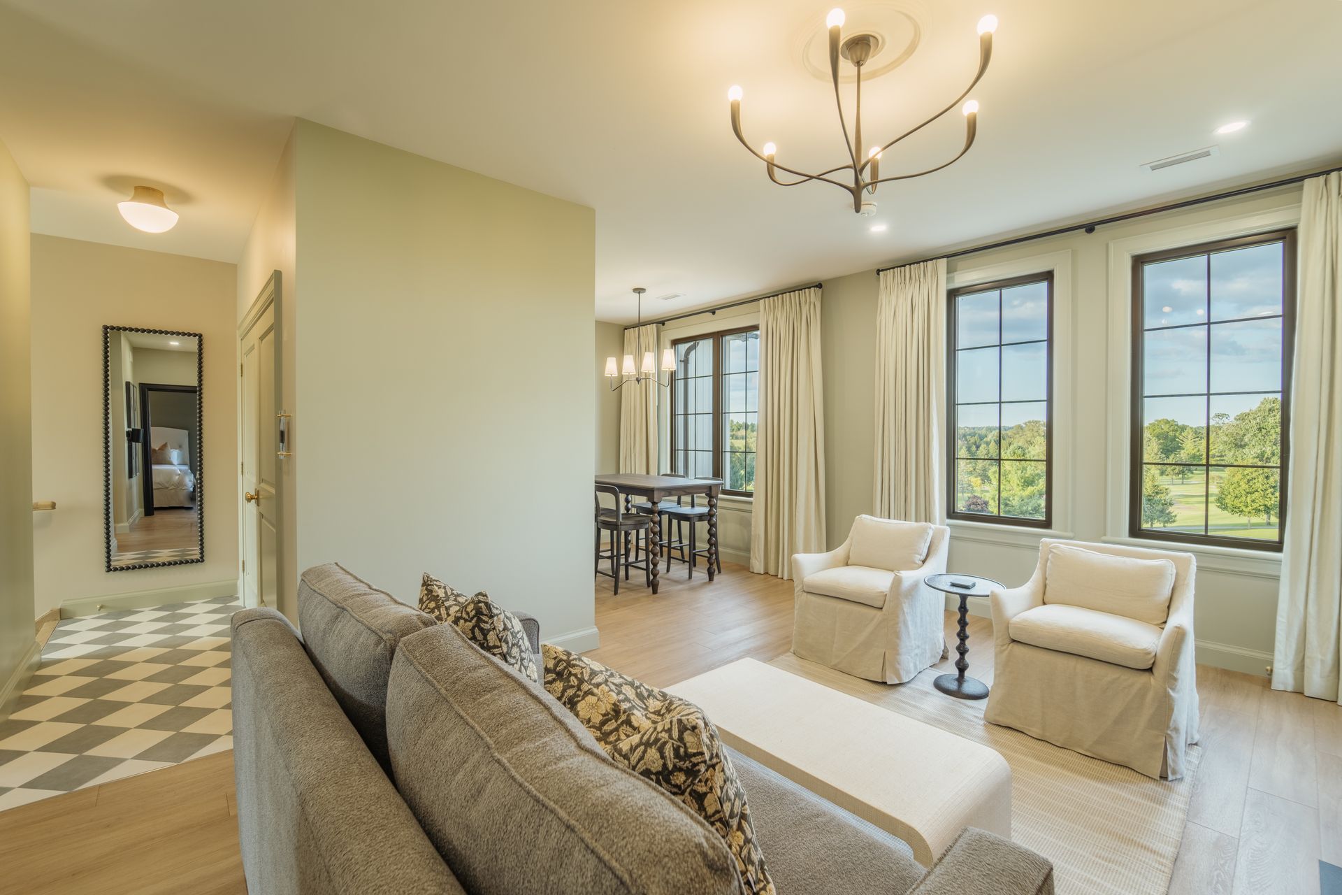 Luxury Rooms | The Penrose Suites