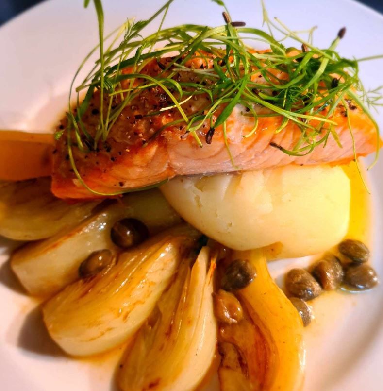 Pub & Restaurant | The Bull's Head | Fishbourne
