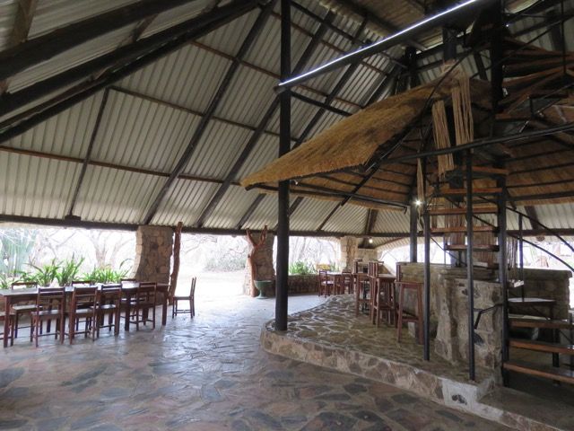 Campsite Accommodation | Farmhouse | Matopos