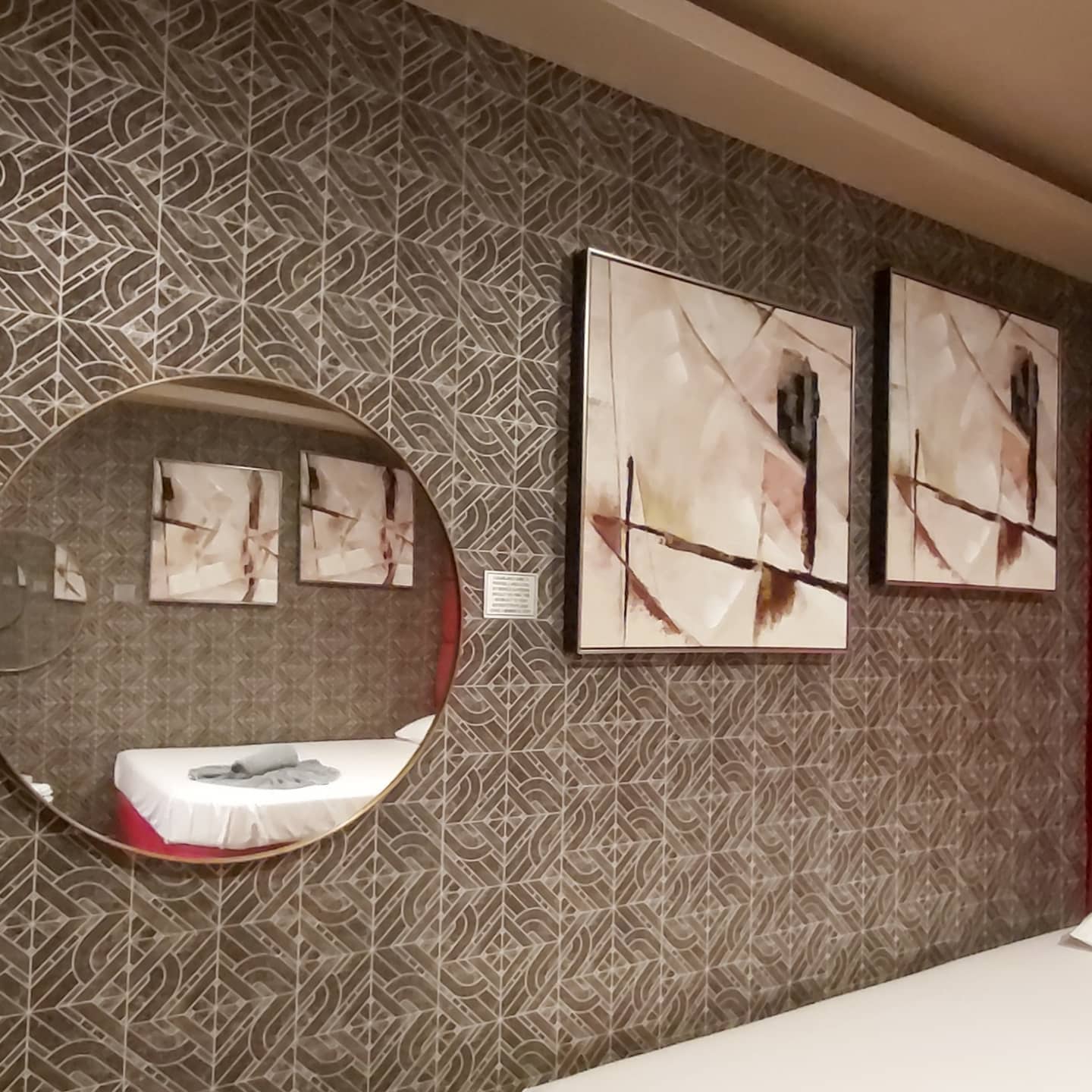 How to choose the perfect wallpaper for you
