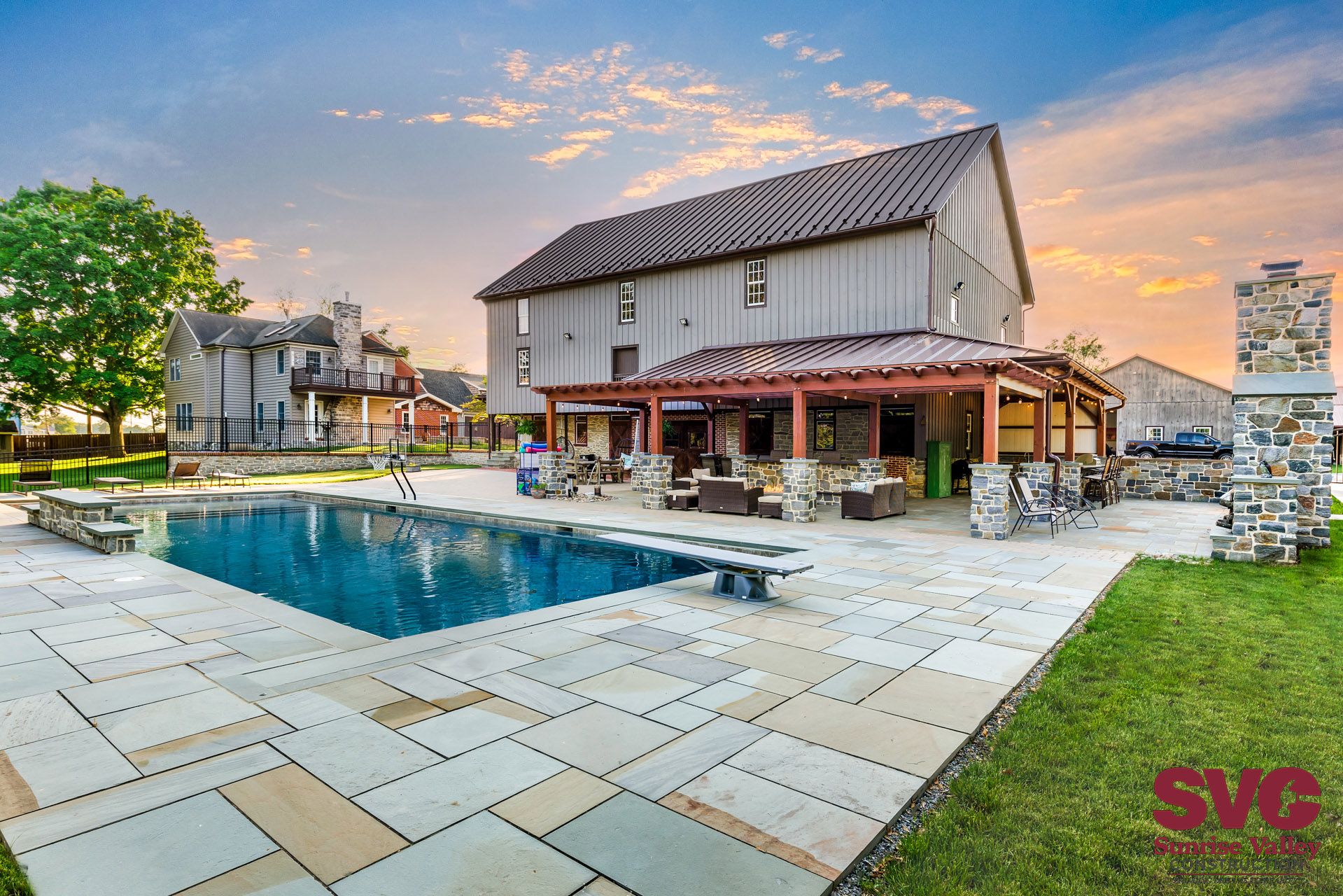 Manheim, PA Barn Timber Frame Photo Gallery | Sunrise Valley Construction