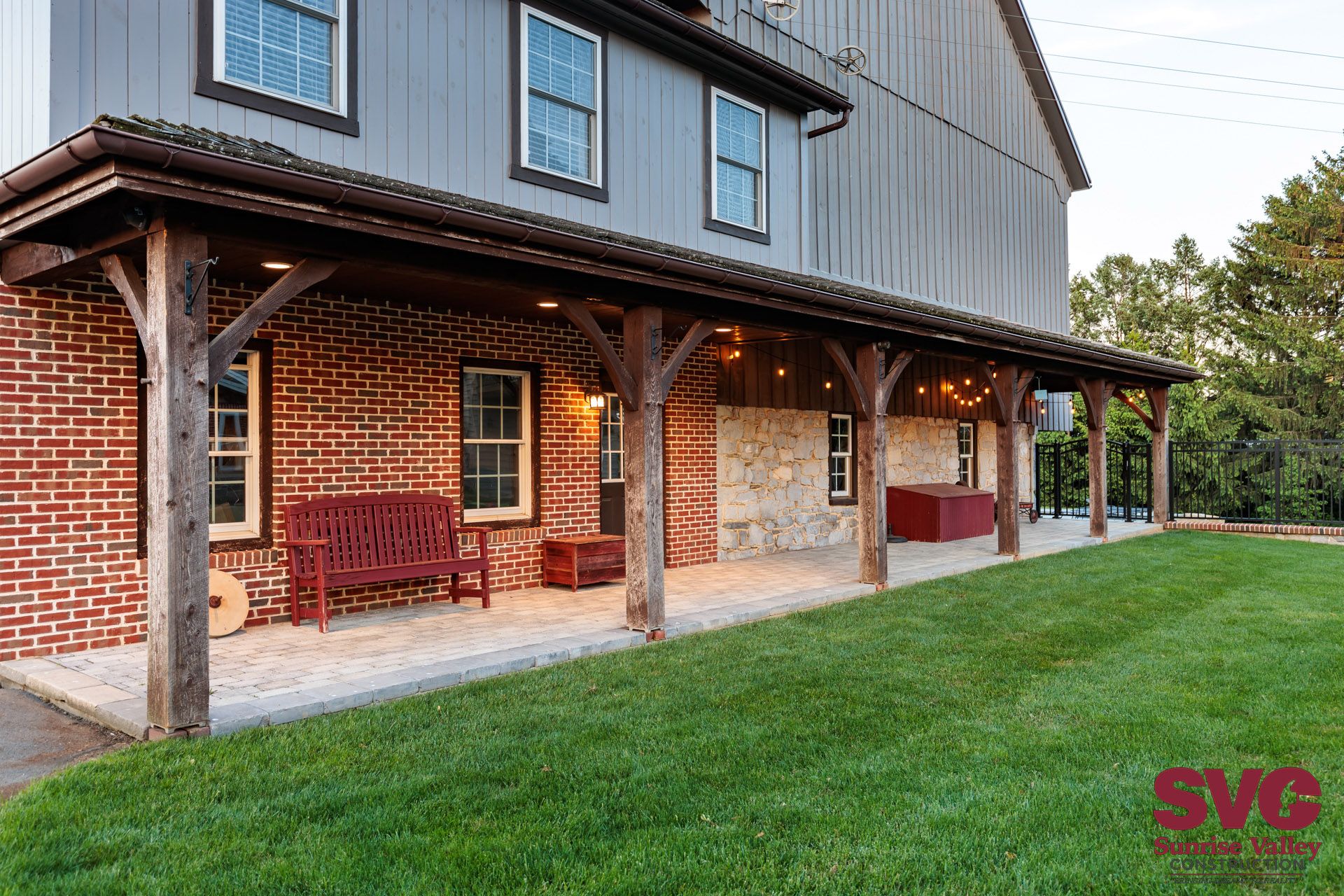 Manheim, PA Barn Timber Frame Photo Gallery | Sunrise Valley Construction