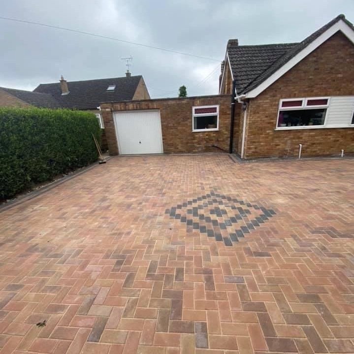 Avenue Driveways are Block Paving Driveway Specialists