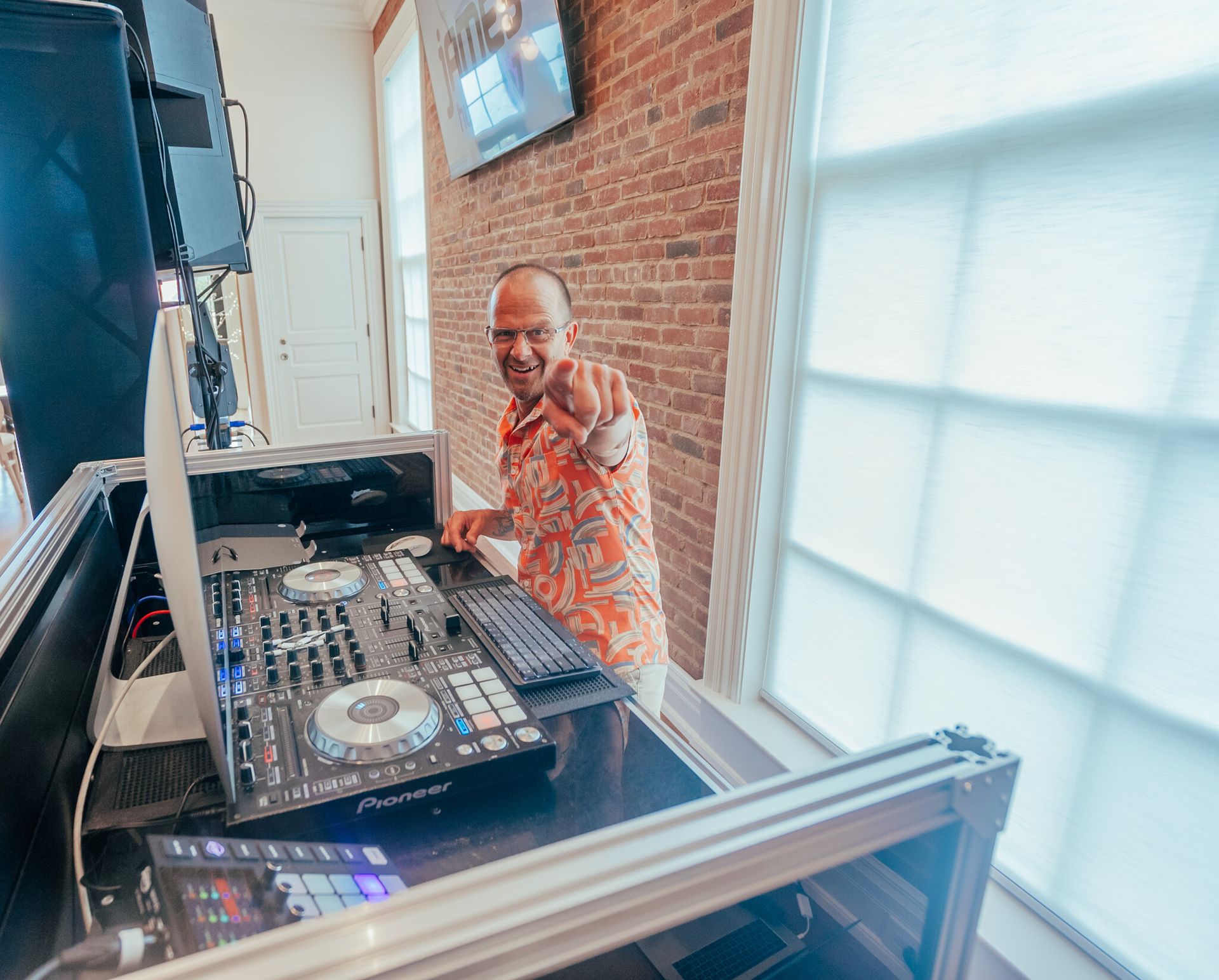 James Hummel DJ