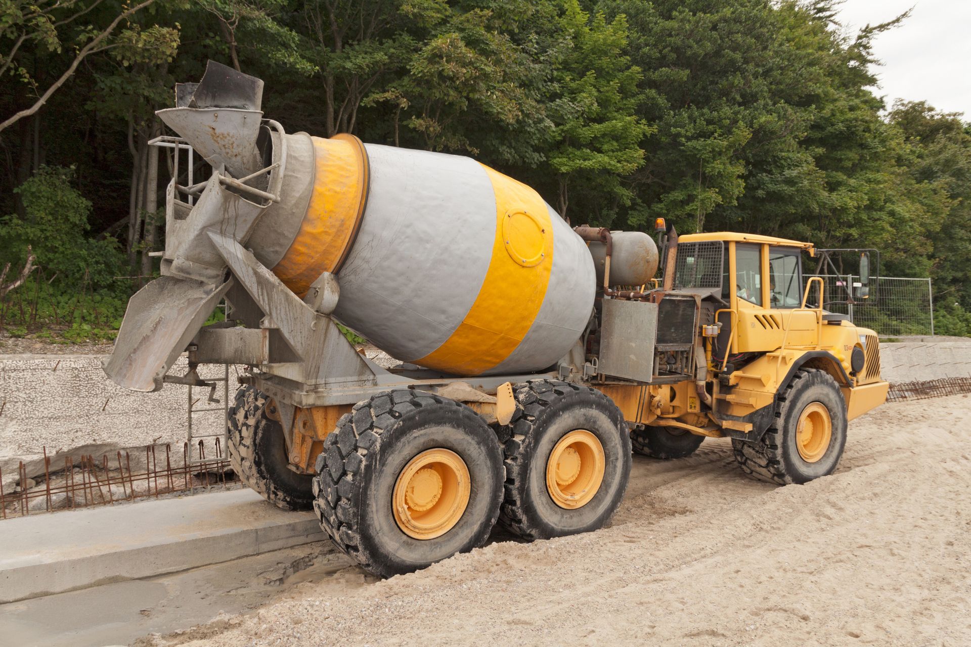 The Pressure’s On: Unloading Cement Tankers and the Ready Mixed ...