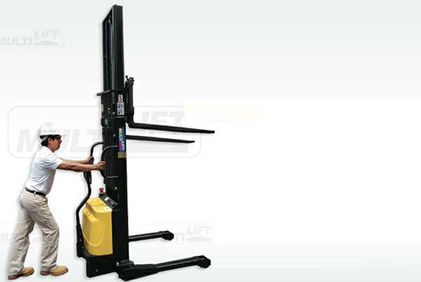RAYMOND 8410 PALLET JACK