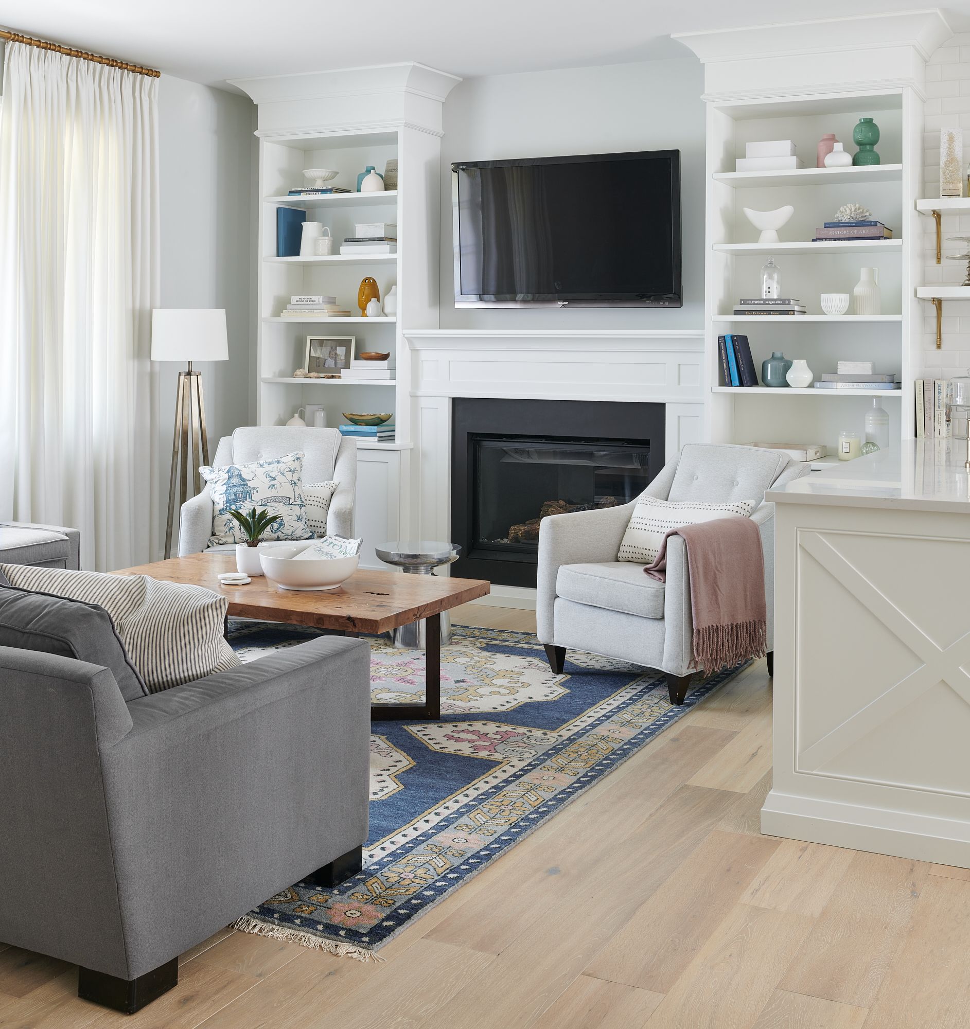 Main Floor Renovations Portfolio | Paradisaic