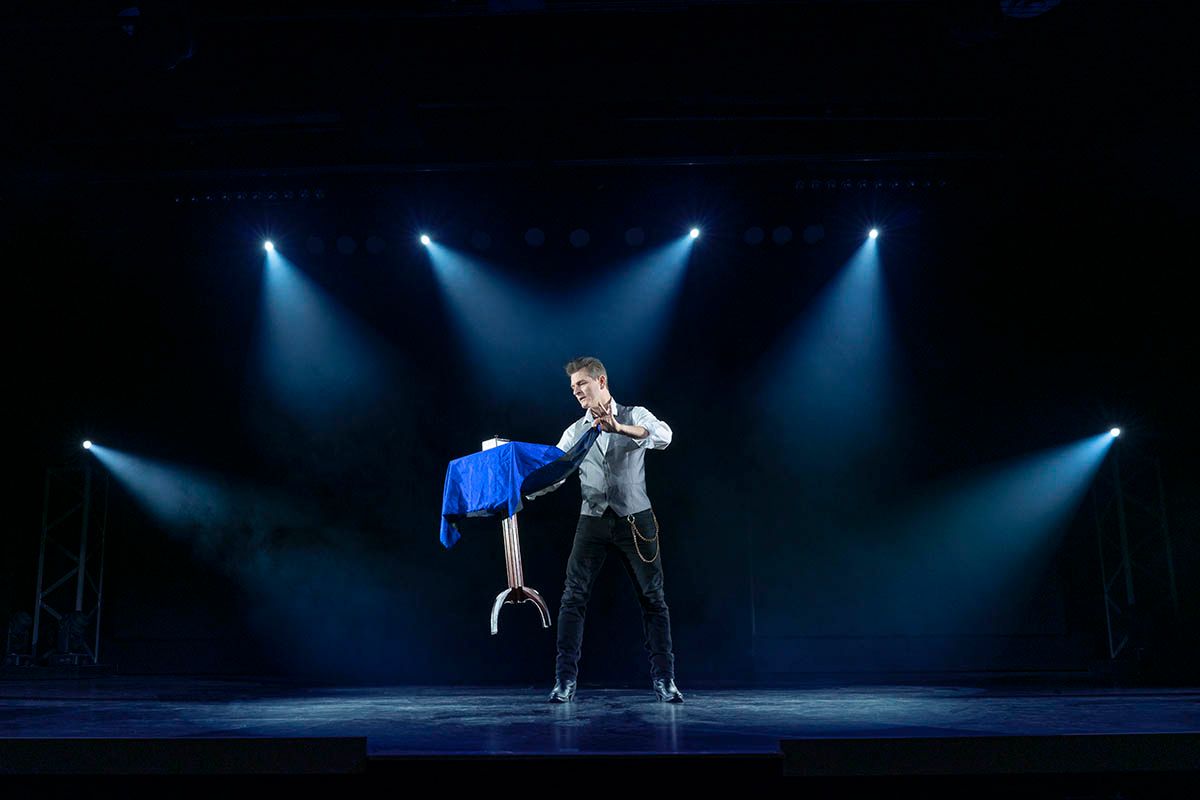 Wild Magic Photo Gallery | Greg Frewin Theatrical Centre