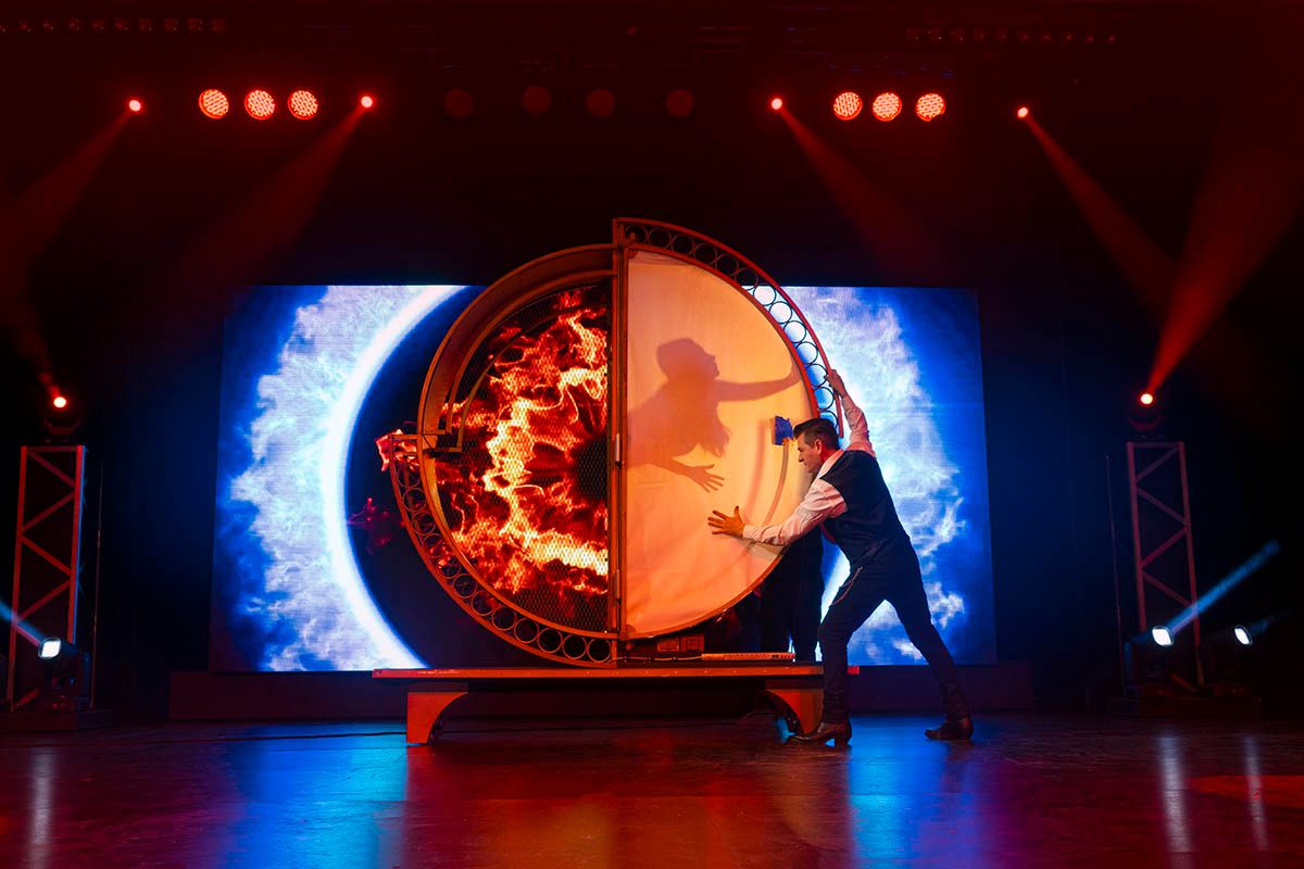 Wild Magic Photo Gallery | Greg Frewin Theatrical Centre