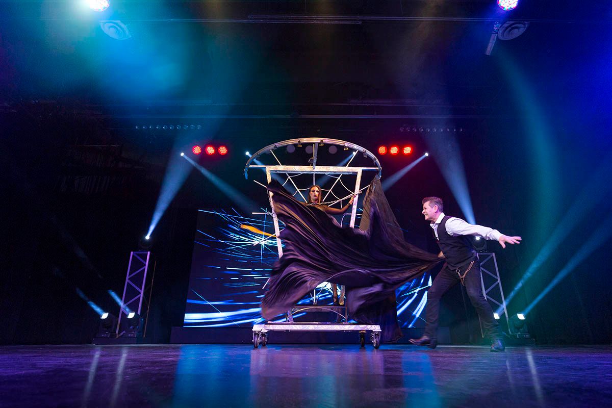 Wild Magic Photo Gallery | Greg Frewin Theatrical Centre