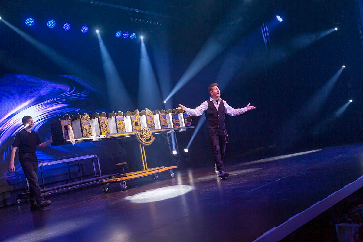 Wild Magic Photo Gallery | Greg Frewin Theatrical Centre