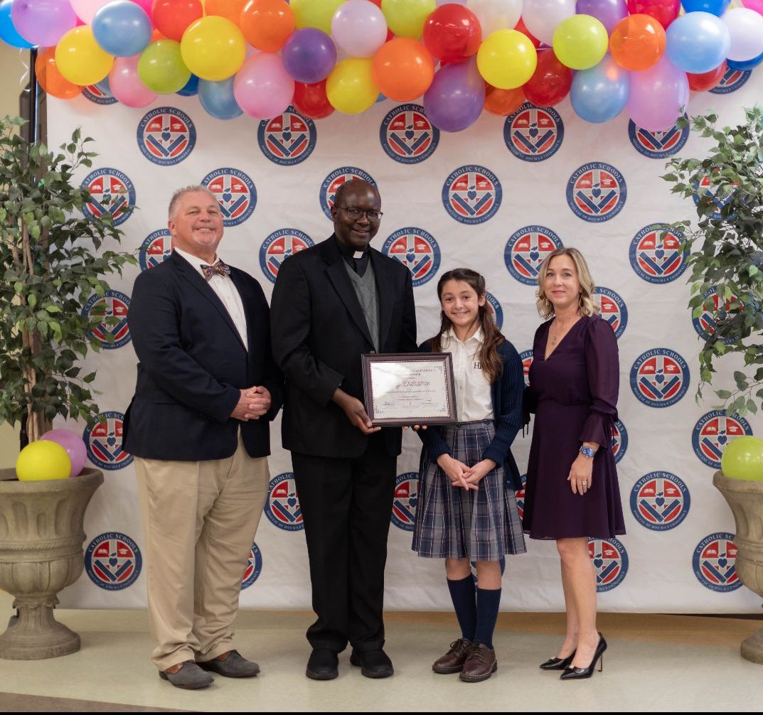 Holy Rosary Catholic School : Home