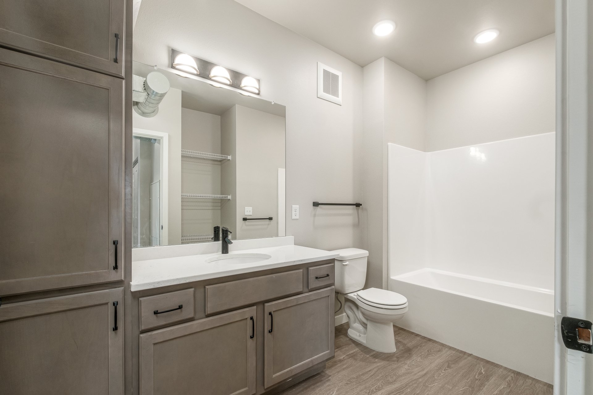 Property Details | Farmstead Apartments | Billings, MT