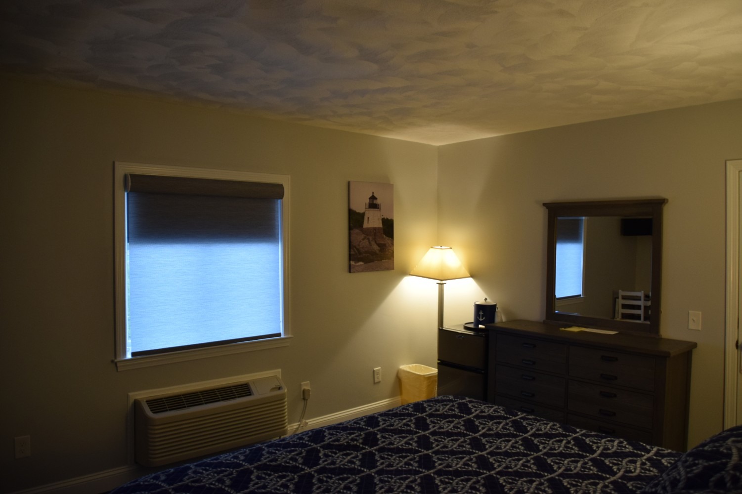 Rooms | Rhea's Inn by the Sea | Newport, RI