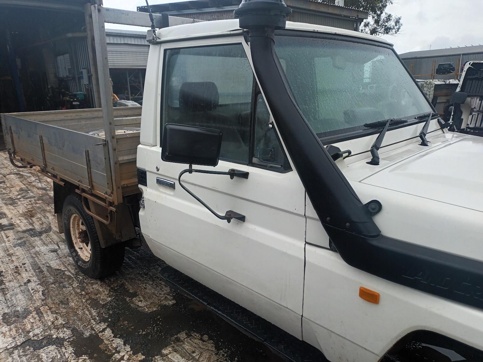 W-5242 TOYOTA LANDCRUISER HZJ75 SINGLE CAB UTE 1992