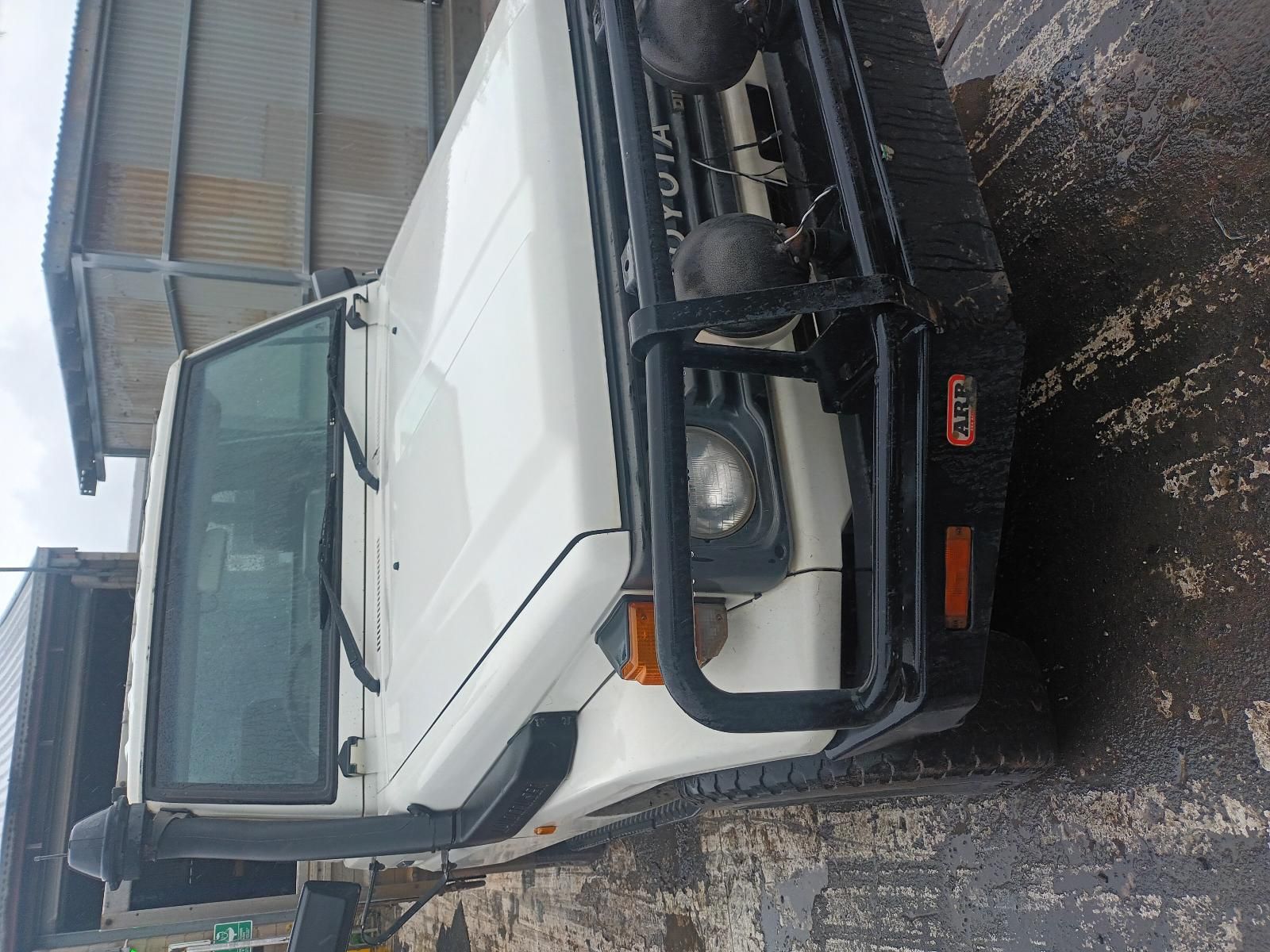 W-5242 TOYOTA LANDCRUISER HZJ75 SINGLE CAB UTE 1992