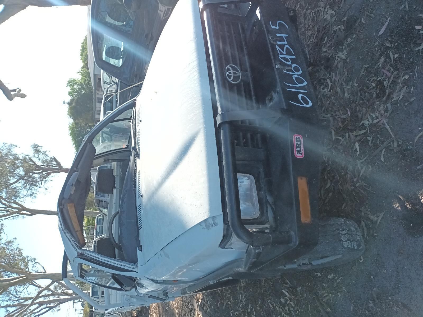 TOYOTA HILUX RN105 SINGLE CAB 22R 2.4L PETROL MANUAL 1996 W-5218