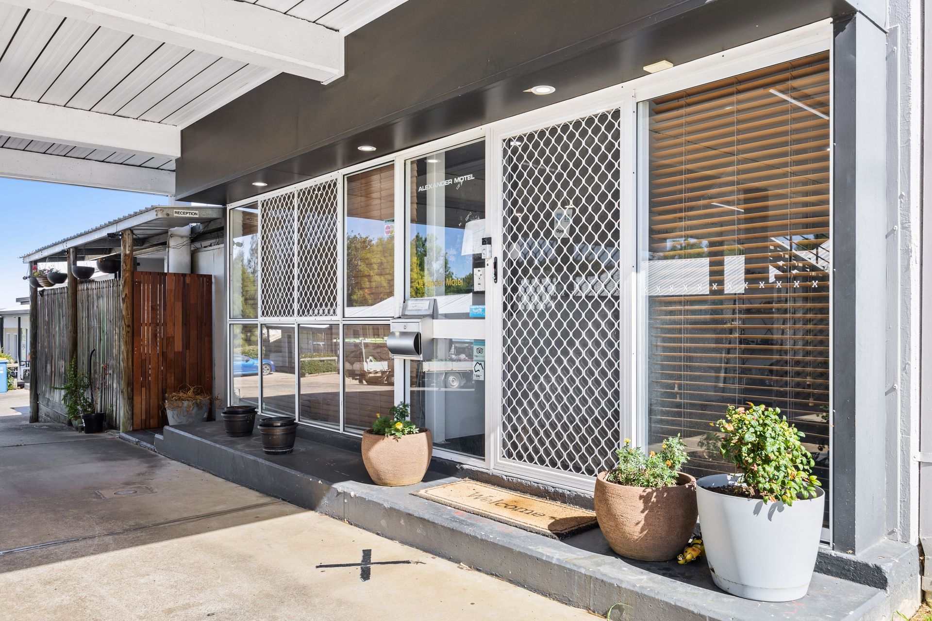 Alexander Motel | Accommodation in Warwick QLD