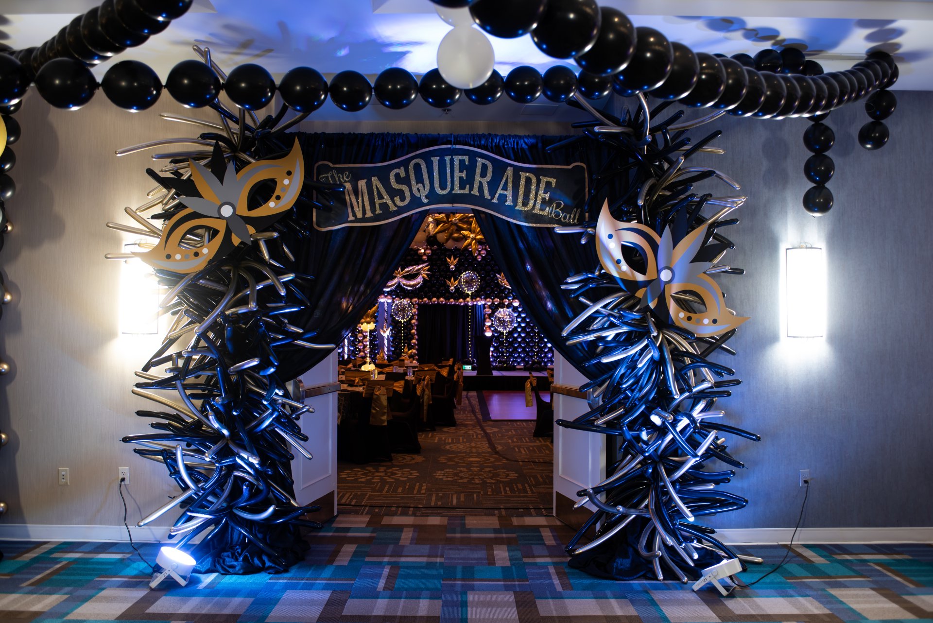 Balloon Decor | Balloons By Theryl | Baton Rouge, LA
