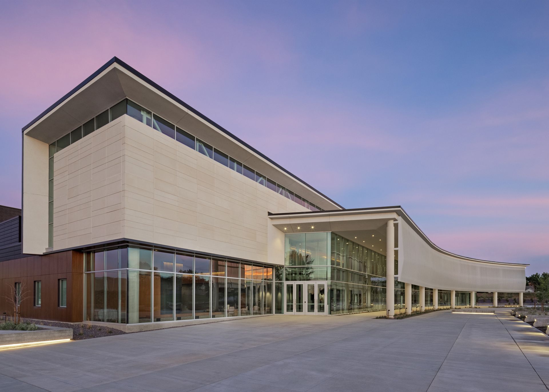 UC&D MOST OUTSTANDING PROJECTS OF 2021