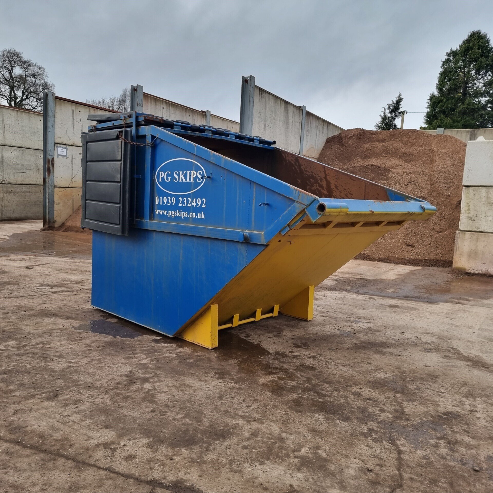 Bin Hire, REL, Regular collections, Recycling, No contract.