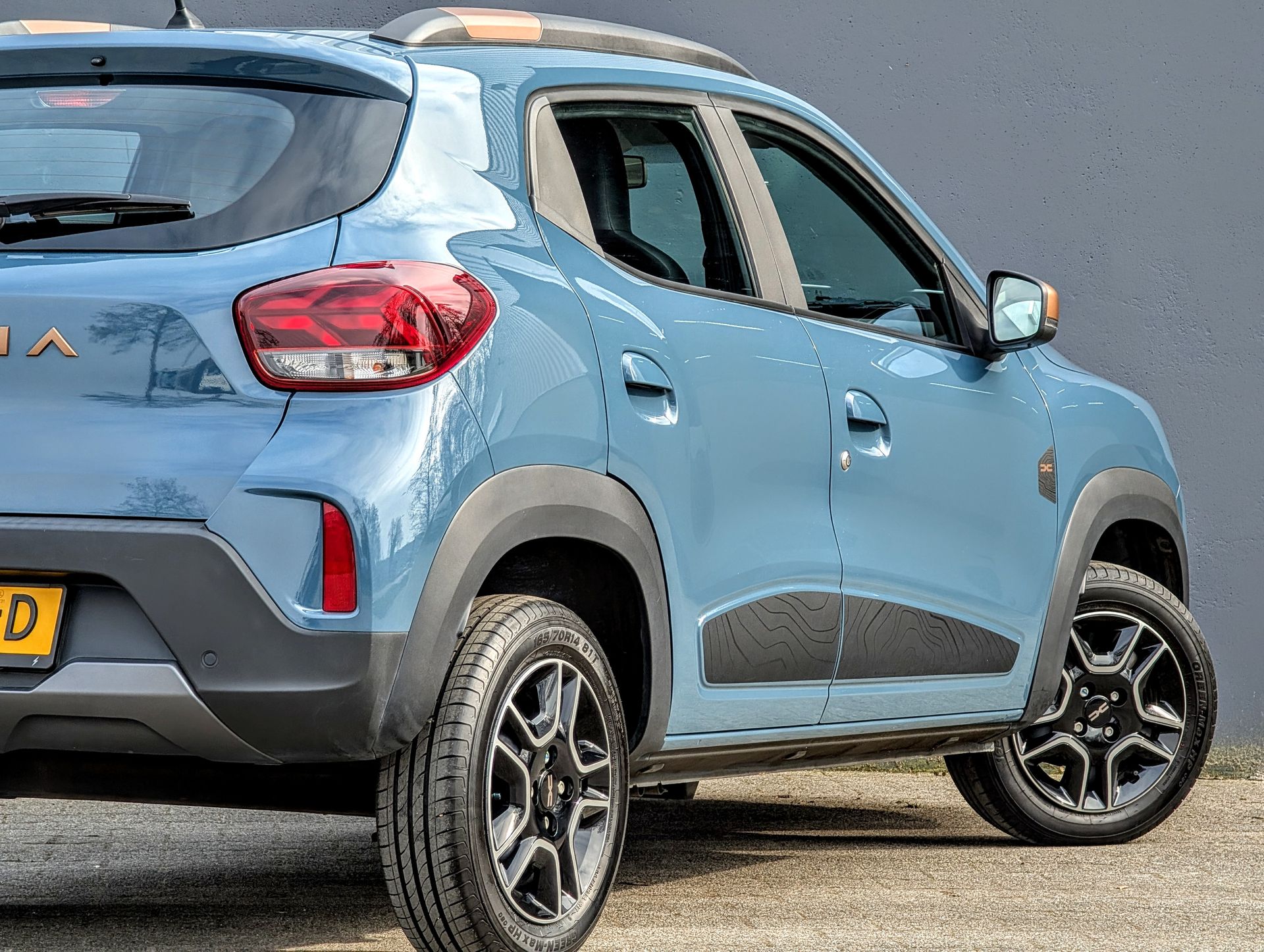 Dacia Spring 65 Extreme