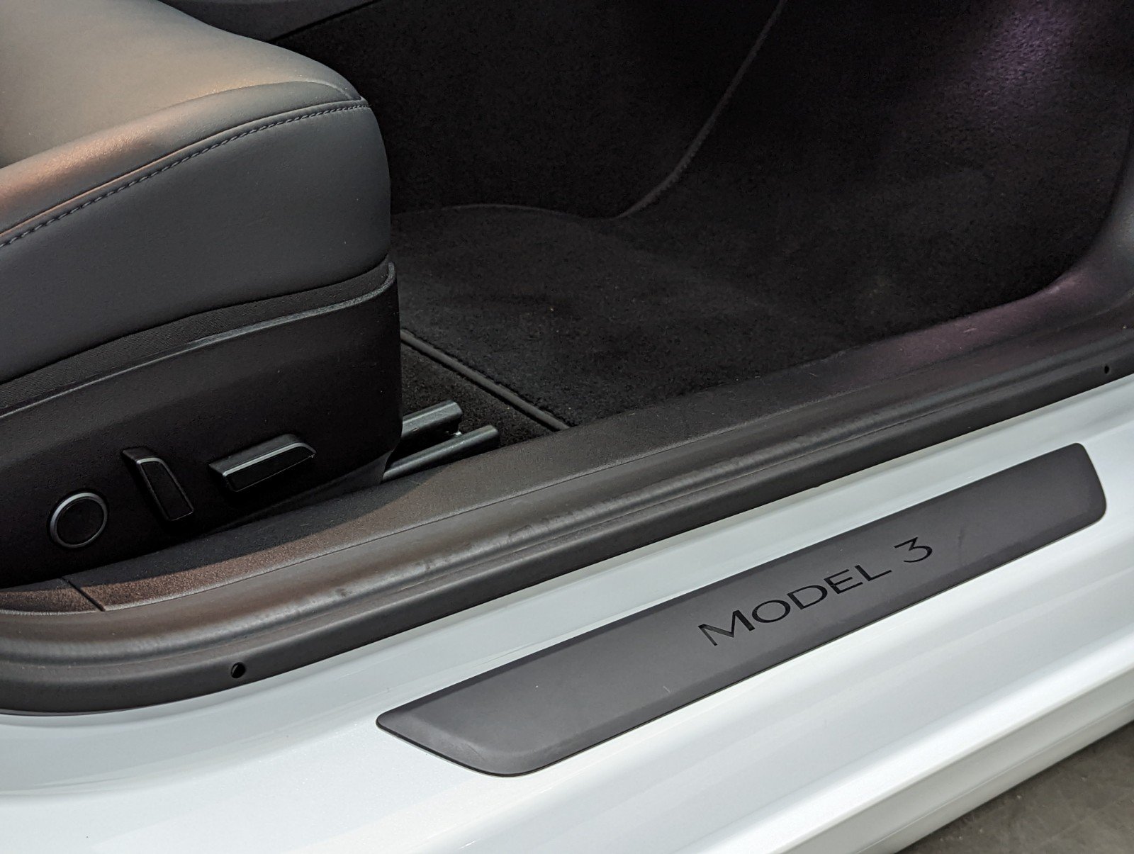 Tesla Model 3 Performance