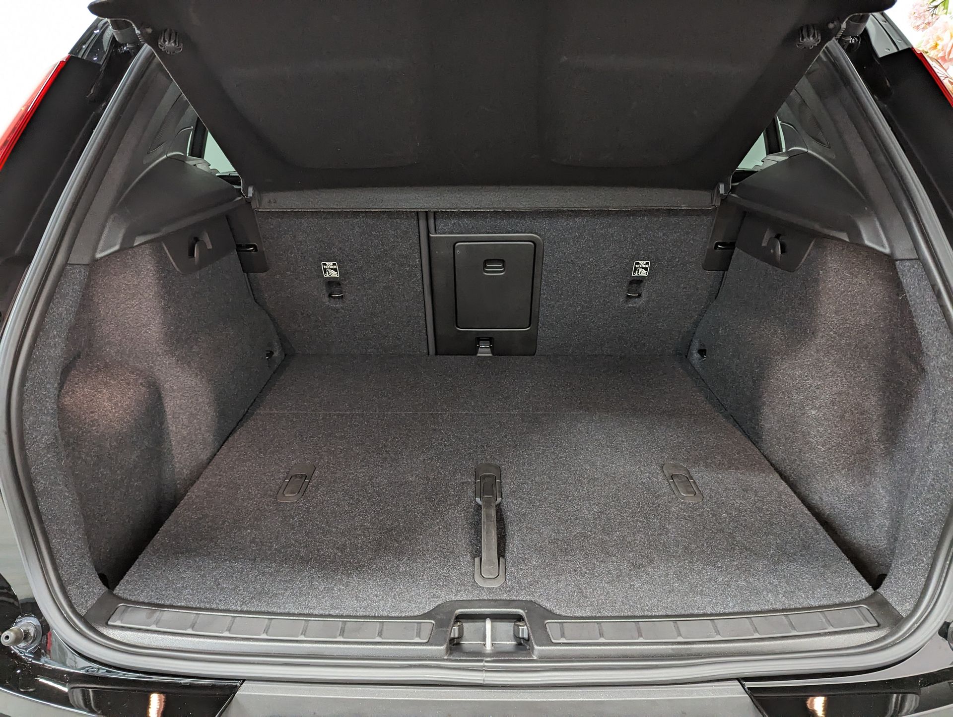 Volvo XC40 Recharge Twin Motor AWD Pro