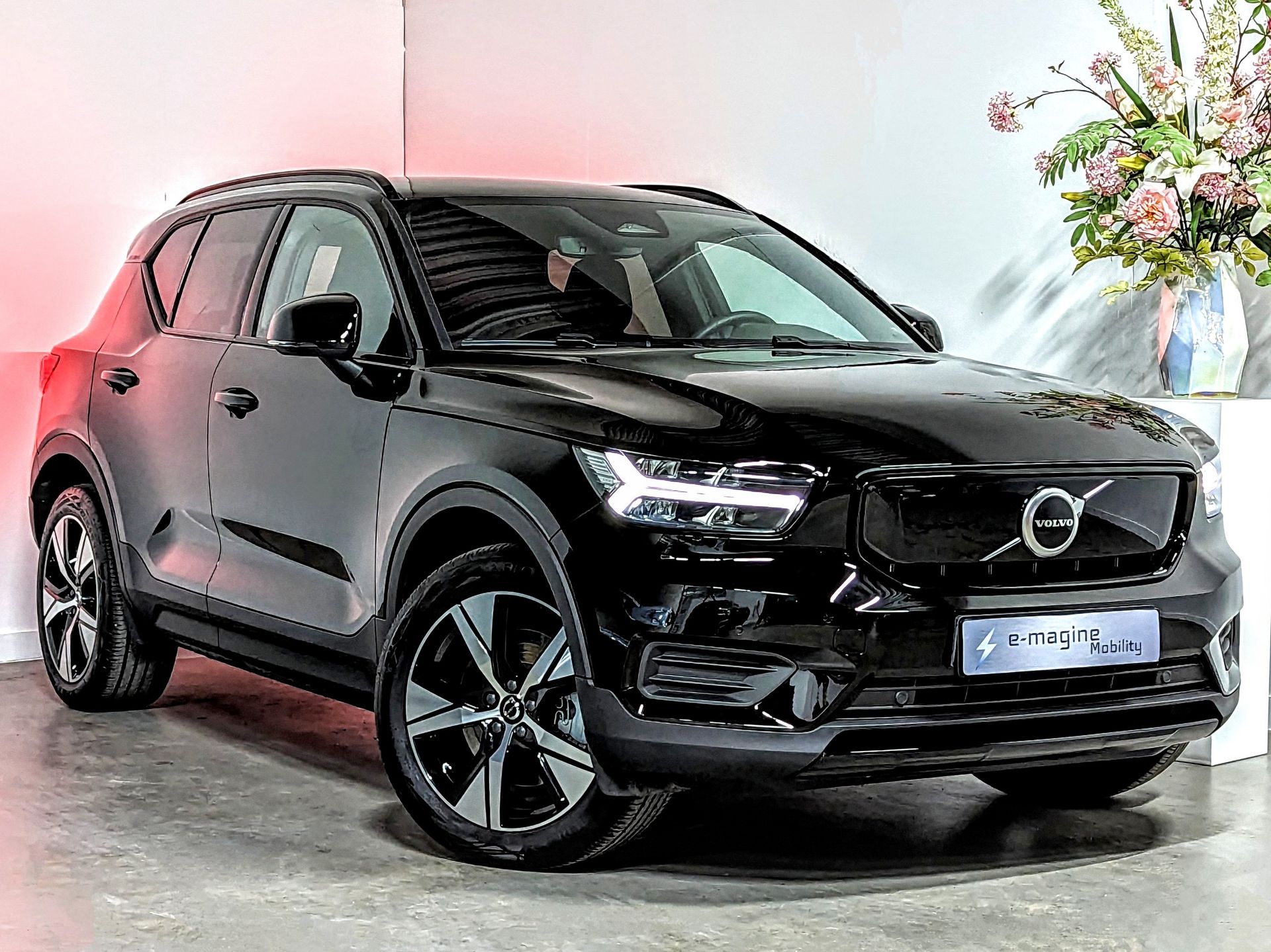Volvo XC40 Recharge Single Motor FWD Plus