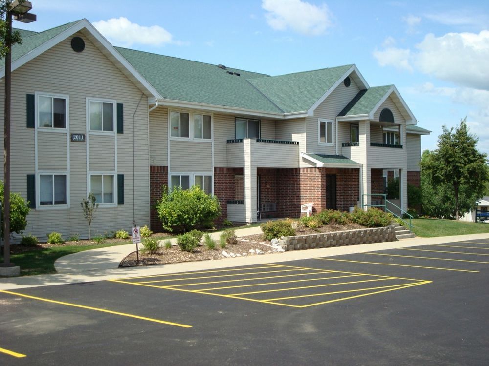 City View Apartments - Diamond Property Management