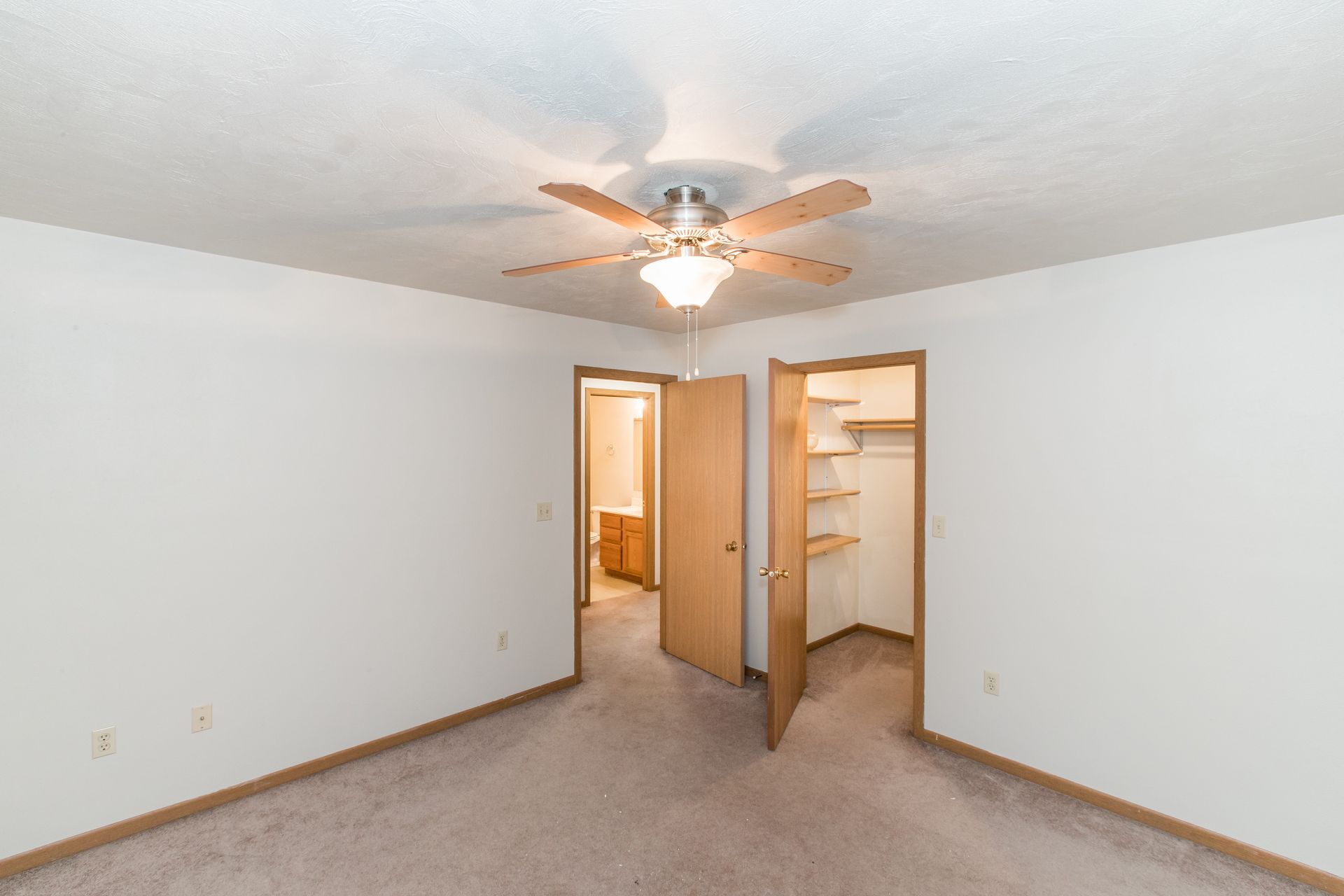 Allyson Court Apartments - Diamond Property Management, LLC