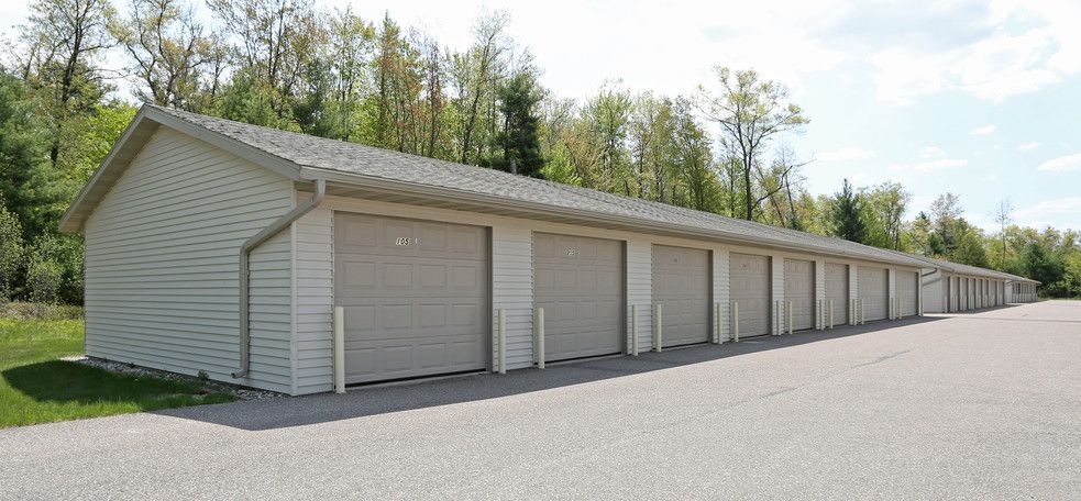 Countryside Estates Apartments - Diamond Property Management