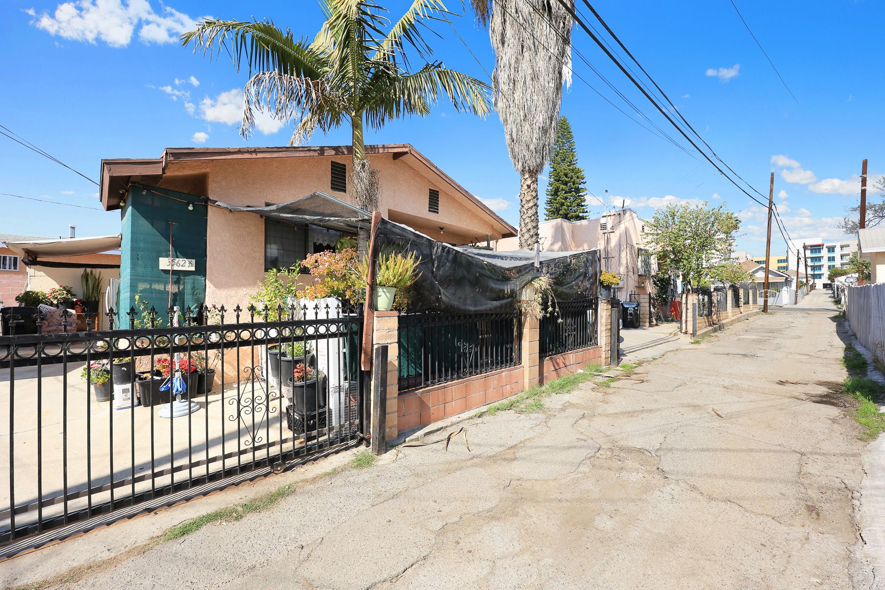 LISTINGS