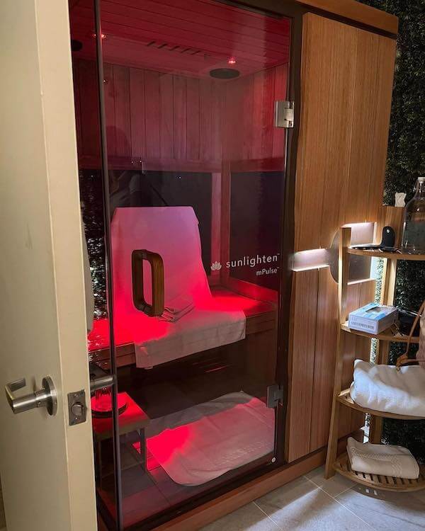 Infrared Sauna Services Chicago IL | Freeze & Float Spa | Detox