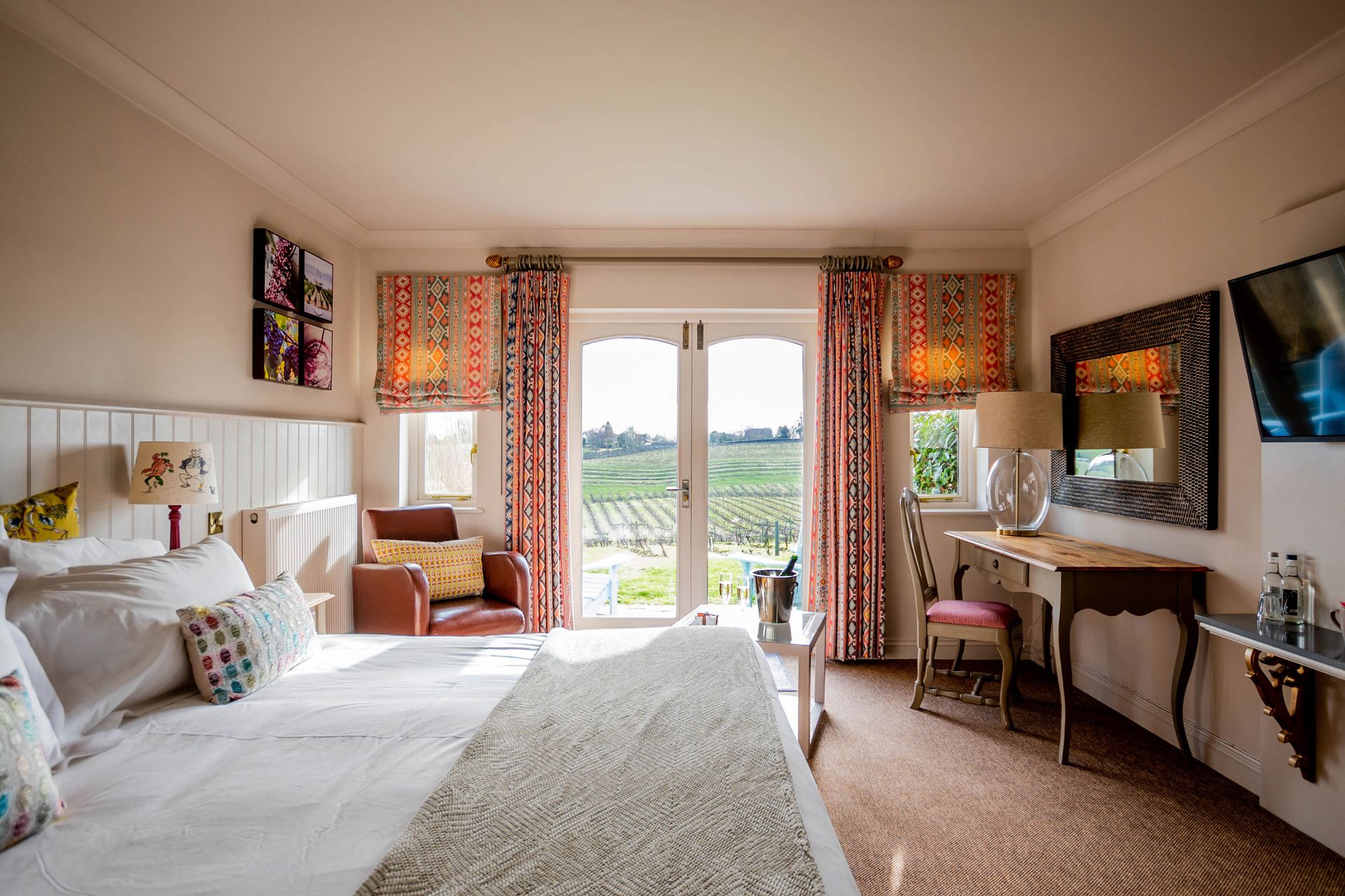 Wine Tasting & Hotel Packages – Three Choirs Vineyards