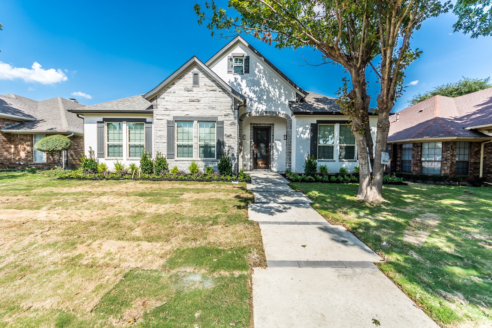 We build new homes in/around Dallas, TX metroplex.