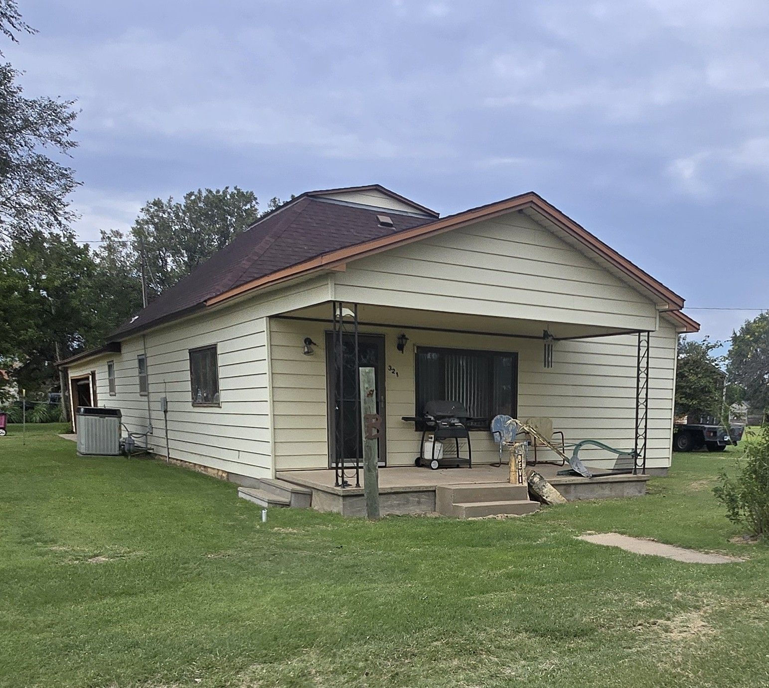 **CONCLUDED** Bevitt Residential Home & Personal Property Sale