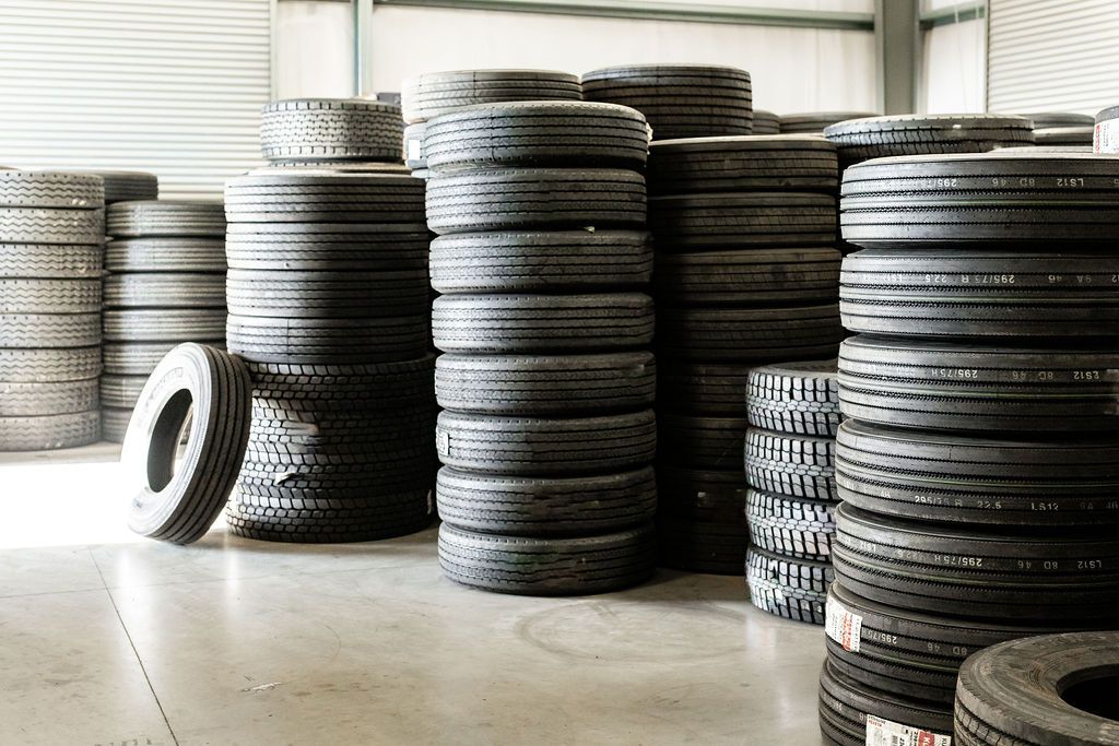 Commercial Tires | Lees Service