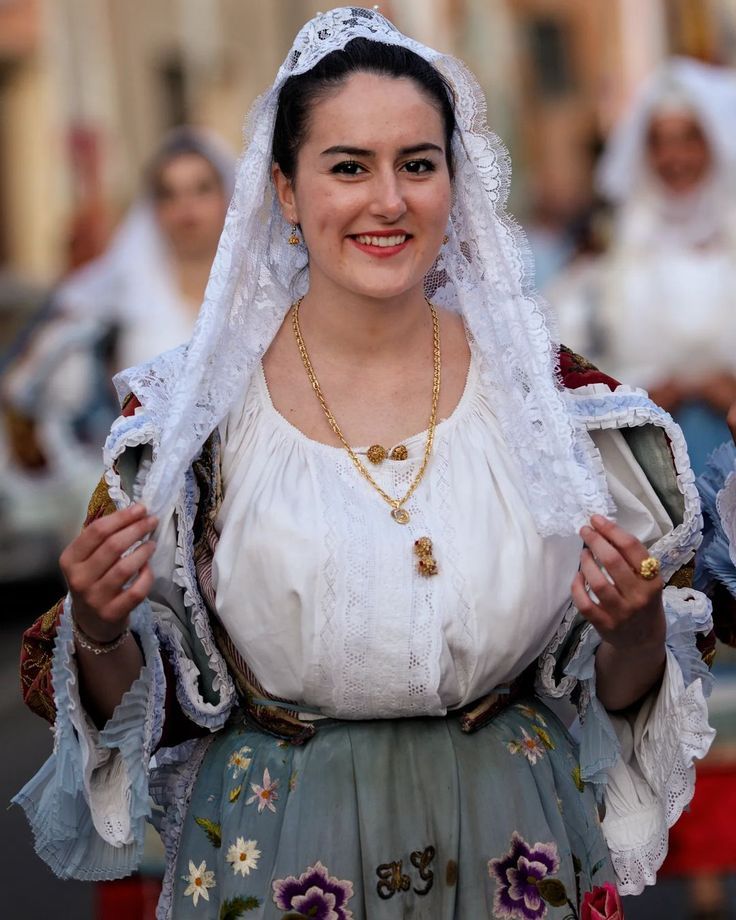 Italian Traditional Wedding Attire: Regional Ceremonial Clothing