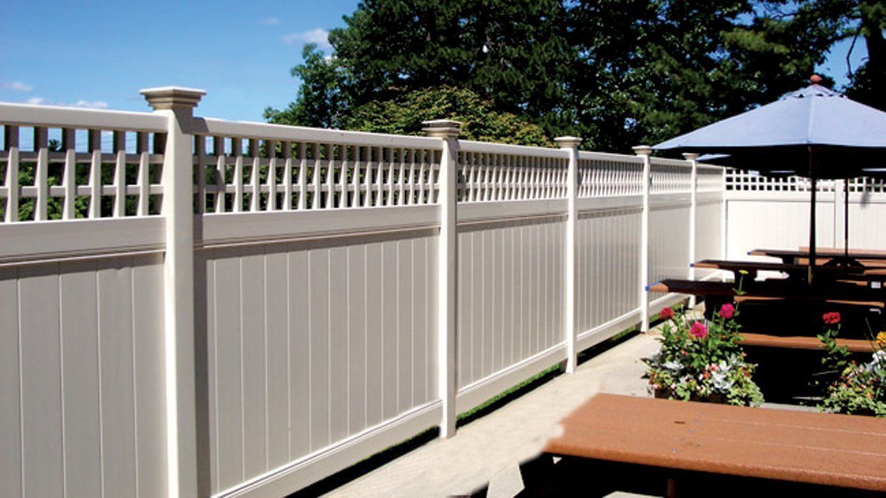 Vinyl | PVC Fencing | FenceSource | Barrie, ON