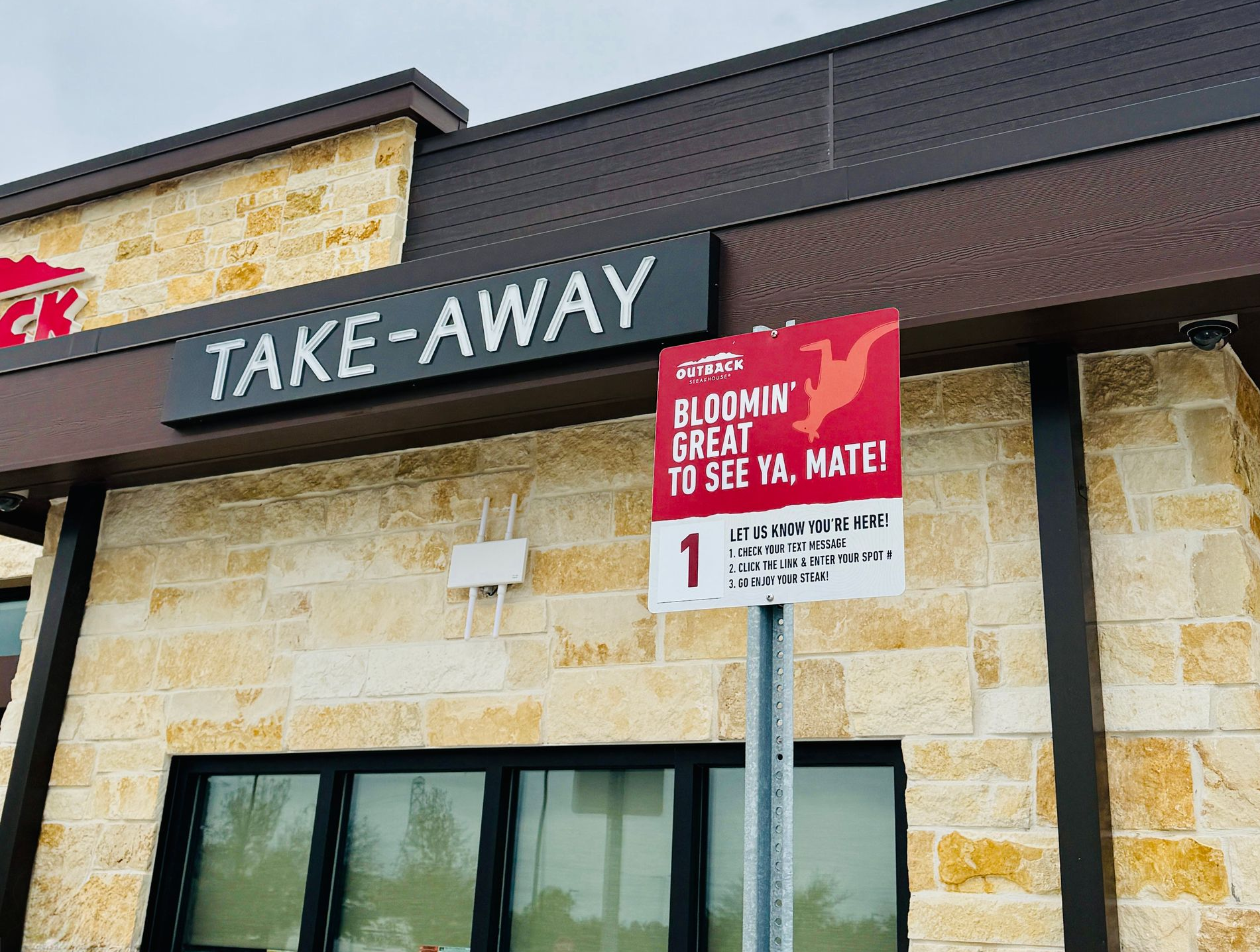 Outback Steakhouse Sets Hamlin Opening Date