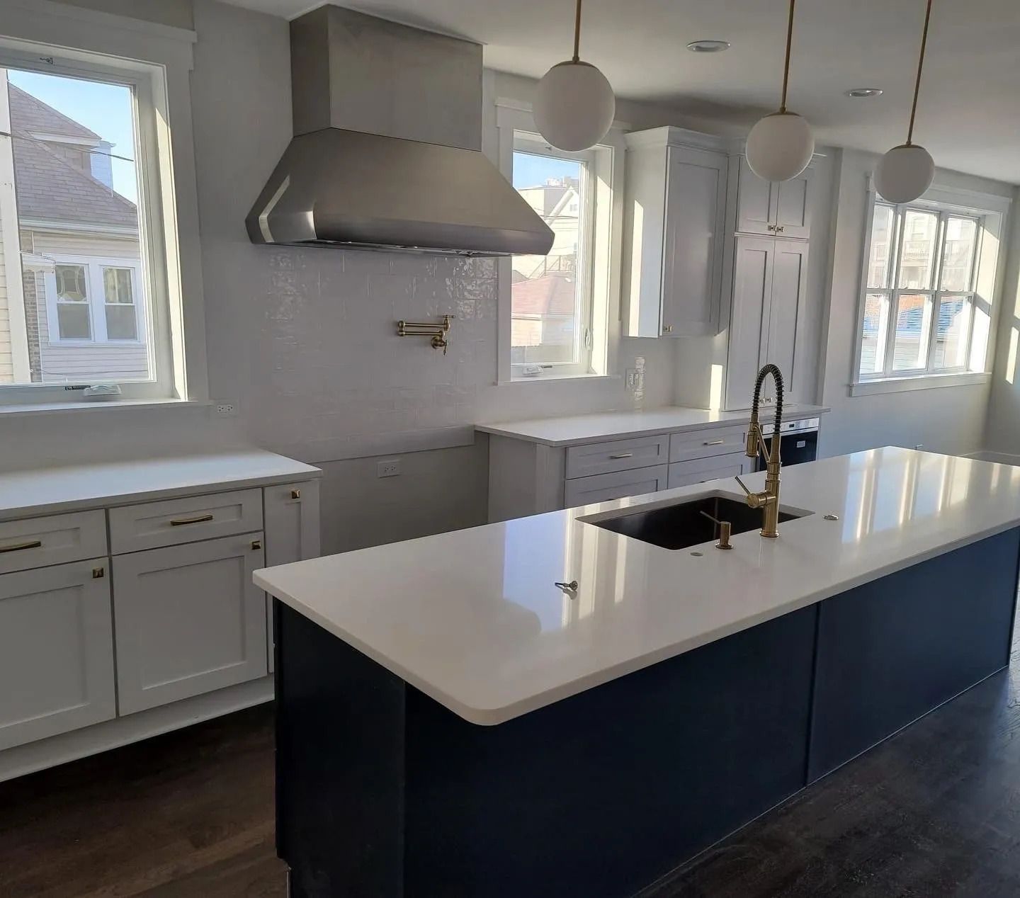 Kitchen and Bathroom Cabinetry in Chicago, IL | CRJ Cabinets